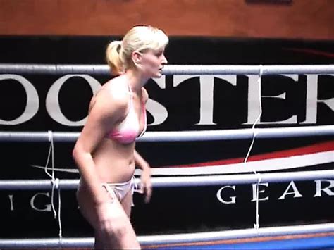 Hannas First Submission Match Xhamster