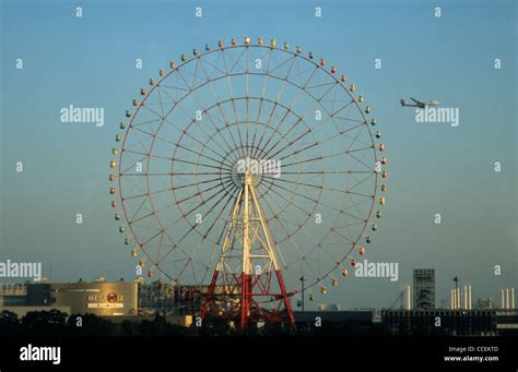 Giant Ferris Wheel Palette Town Amusement Park Odaiba Island Tokyo