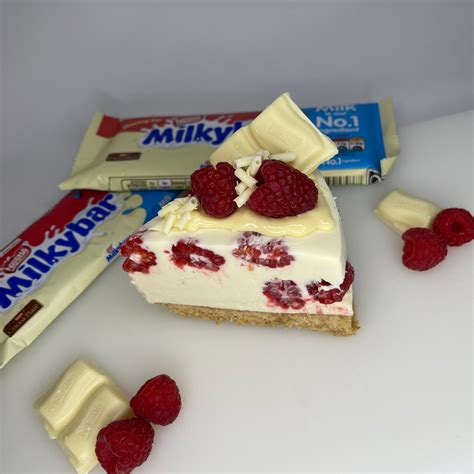 White Chocolate And Raspberry Slice Cheesecakeaway