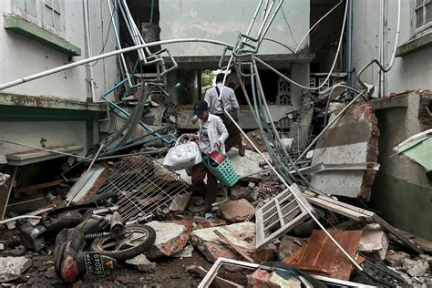 Compensation Overload Insurance Companies Struggle After Quake