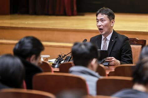 이복현 우리금융 보험사 인수 해당 금융사 및 금융위와 긴밀하게 소통
