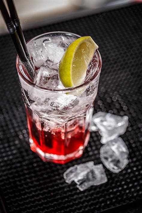 Raspberry Cocktail With Ice Cube Raspberry Cool Syrup Photo Background