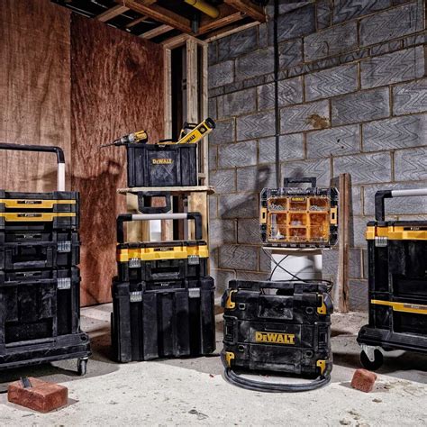 DeWalt DWST1 71194 TSTAK V Clear Lid Organiser With Removeable Storage