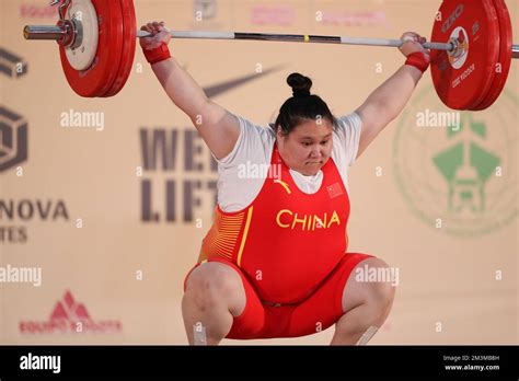 Bogota Colombia 15th Dec 2022 Li Wenwen Of China Competes During The Women S 87kg Snatch