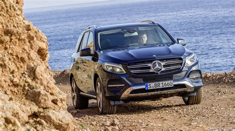 2016 Mercedes Benz Gle Class Gle 250d Cavansite Blue Metallic Front Caricos