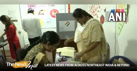 Karnataka Assembly Polls Voting Begins High Stakes For Bjp Congress