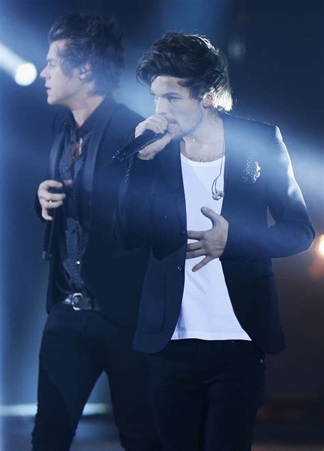 Hot Louis Tomlinson Pictures PS Celebrity Hot Louis Tomlinson Pictures PS Celebrity