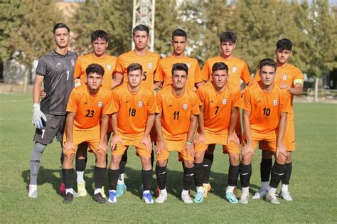 گزارش تصویری دیدار در‌ون اردویی تیم ملی نوجوانان ایران و نوجوانان پیکان