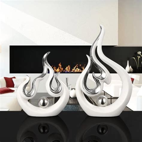 Modern European Creative Ceramic Figurine Company Store Opening Ts