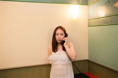外国人が撮ったラブホテルの写真に写ってる日本人の男女・・・なんだこれ・・・（画像） ポッカキットポッカキット