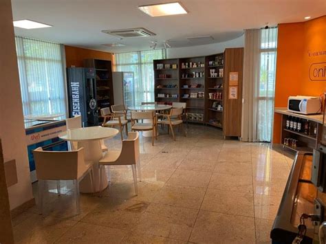 Apartamento na Rua Félix de Brito Melo Boa Viagem em Recife por R Viva Real