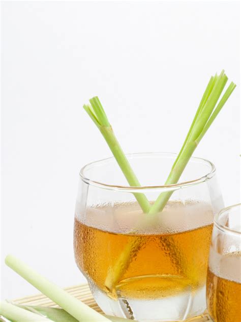 12 Reasons Why One Should Drink Lemongrass Tea Times Of India