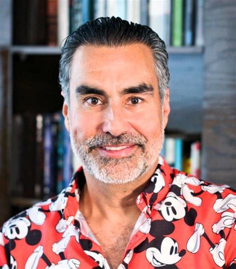 NAYO ESCOBAR En la búsqueda de tu pasión ROBERTO GARZA Febrero 2021
