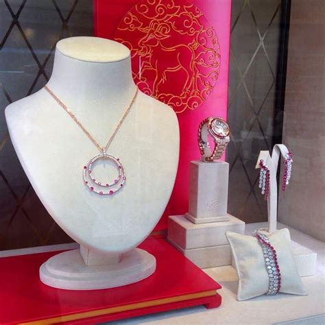 Chopard Window Display Luxury Jewelry Display Store Window Display Window Display