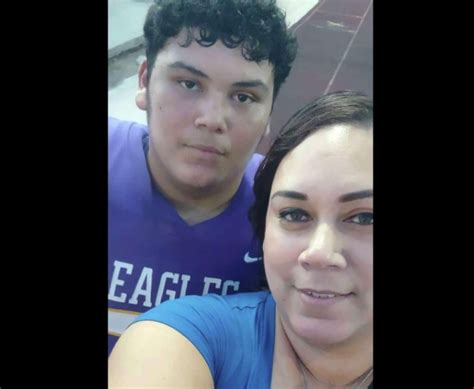 The Story Of Elijah Jay Mariano Rivera How A 15 Year Old Football