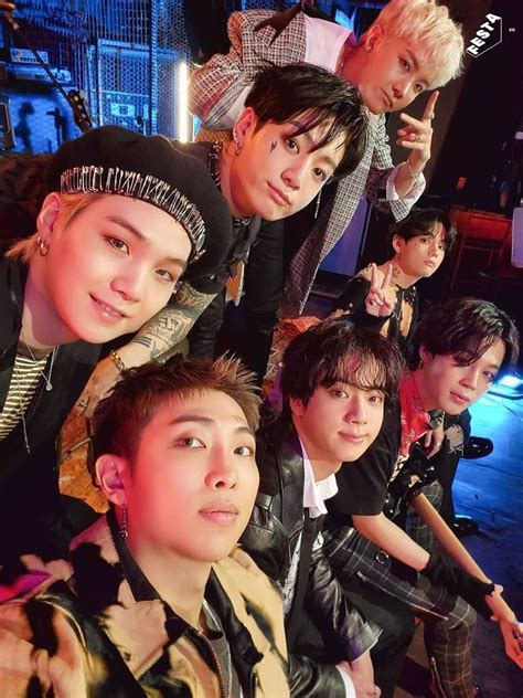 V Bts Nhận Tin Vui Lớn Là Nghệ Sĩ Châu Á Duy Nhất Làm được điều Này