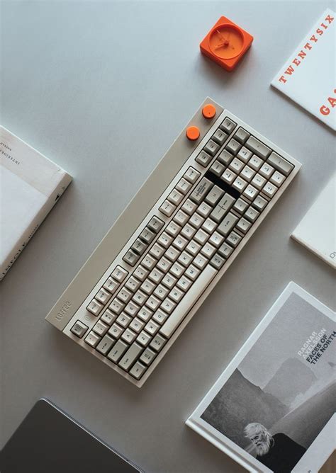 retro keyboard nostalgic operation