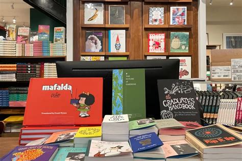 Mafalda La Niña Más Respondona Sale A La Venta En Inglés Ladomx
