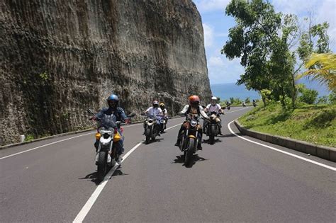 HUT Moto Guzzi Ke 100 Piaggio Turing Bareng The Clan Indonesia