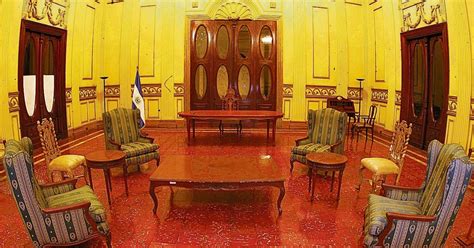 Vuelta al pasado en los salones del palacio nacional La Prensa Gráfica