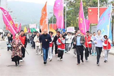 贵州民族大学深入开展“感悟长征、强健体魄、报效祖国”纪念红军长征90周年健身跑暨2022年全省学生“百日冬练”活动 贵州民族大学新闻网