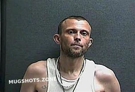 Moore Justin 05202024 Boone County Mugshots Zone