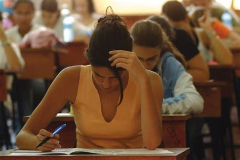 Cartilha dá dicas para ajudar estudantes na redação do Enem CircuitoMT