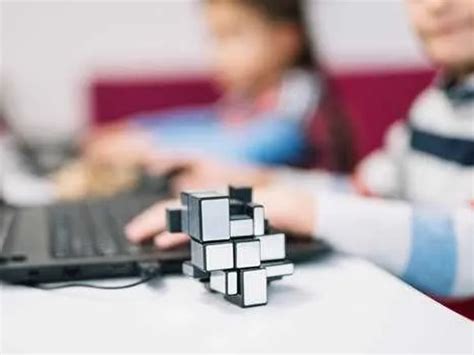 Understanding Entity Framework Relationships In Aspnet Mvc Moldstud