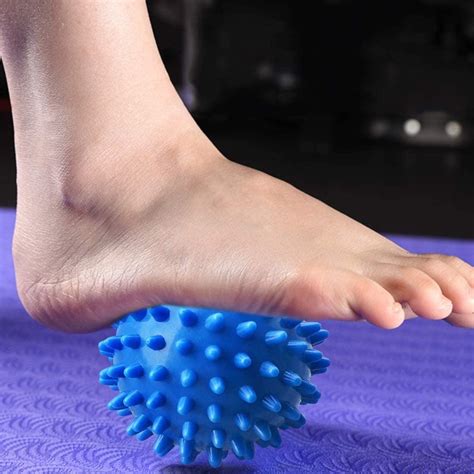 Spiky Roller Foot Massager For Plantar Fasciitis And Stress Relief Blue