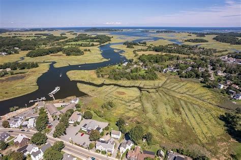 148 Main St Essex Ma 01929 Mls 73064242 Zillow