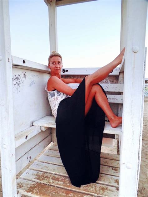 Isabell Hertels Portrait Photos Wall Of Celebrities