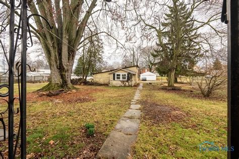 For Sale 237 Circular St Tiffin Oh 44883 ®