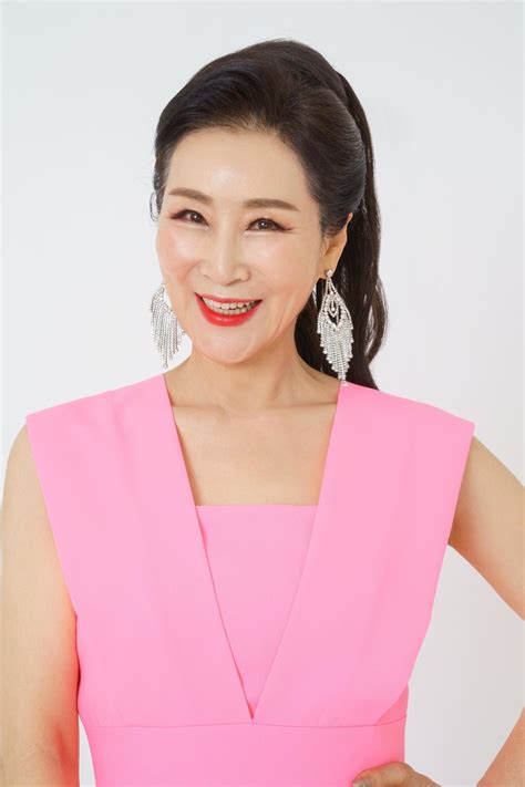 시니어 모델 아카데미