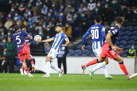 Kết Quả Bóng đá Cup C1 Atletico Lách Qua Khe Cửa Hẹp đi Tiếp