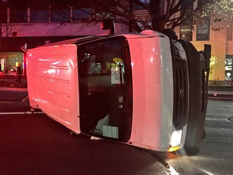 1 Seriously Hurt After 3 Vehicle Crash In Nw Dc Wtop News