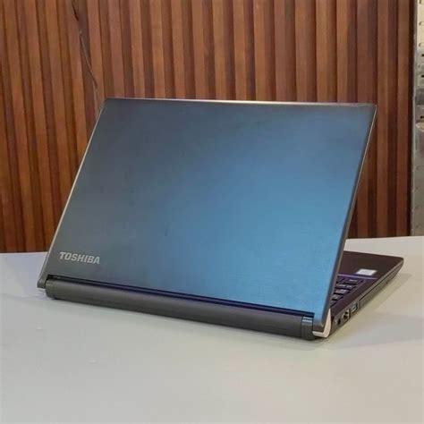 Wholesaleretaillaptop Toshiba Dynabook R73 Intel Core I5 7300u 2