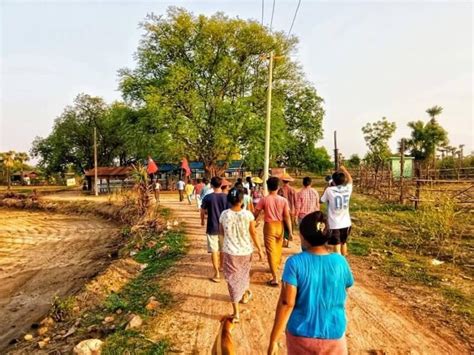 လက်ပံတောင်း တောင်ဒေသ ပြည်သူများက စစ်အာဏာရှင် ဆန့်ကျင်ရေး ချီတက် ဆန္ဒပြ Khit Thit Media