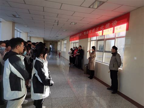 开展《第二课堂》主题活动 中专分校