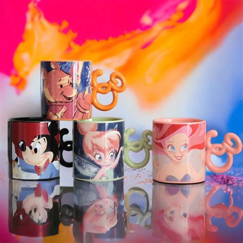 Ly Mickey Japan 30th Anniversary