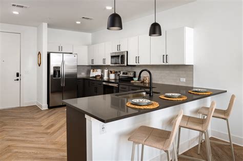 Standard Assembly Nashville Guru