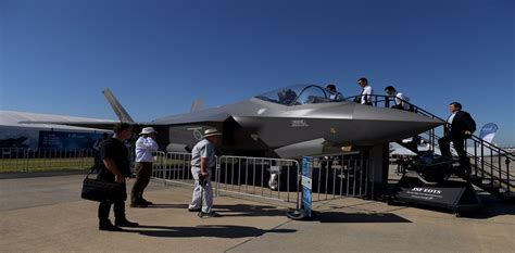 Australia Gets Its First Public Display Of The New F 35 Joint Strike