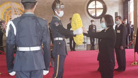 蔡英文赴忠烈祠主持秋祭 慰問遺族代表 政治 三立新聞網 Setncom