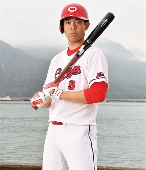 【広島・秋山翔吾のバッティングバイブル】npbシーズン最多安打記録ホルダーが、唯一無二の“打撃理論”を実演解説！ 野球コラム 週刊