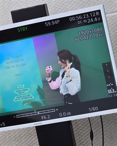 사회탐구 And 한국사 강사 한세희 지난주에는 컨디션 난조로 기어다니면서 강의했지만🫣 이번주는 계속해서 간식 챙겨주시는 고마운