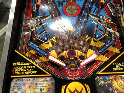 Tomcat Pinball Machine