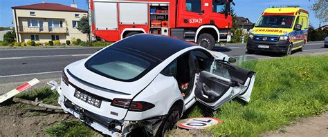 Zdarzenie drogowe w Żdżarowie Komenda Powiatowa Państwowej Straży