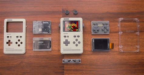レトロゲームが楽しめるゲームボーイ風デザインの携帯ゲーム機でプログラミングにより他用途でも使えるGameShell GIGAZINE