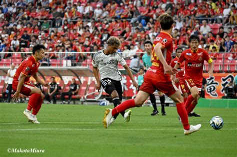 名古屋と横浜fmの上位対決は2－2のドロー決着！ 互いに貴重な勝ち点「1」を獲得 Mixiニュース