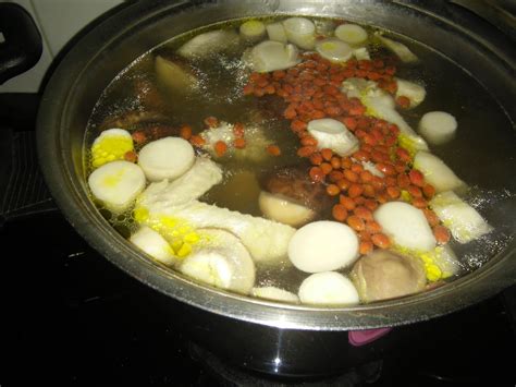Cooking Pleasure Ezcr87 Three Mushrooms Chicken Soup