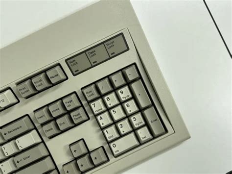 Ibm、苹果和打字机 Zfrontier 装备前线